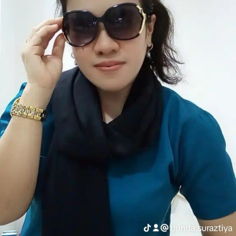 Thiyara 🇮🇩🇸🇦 (@najmikhalila) | Snapchat Stories, Spotlight & Lenses