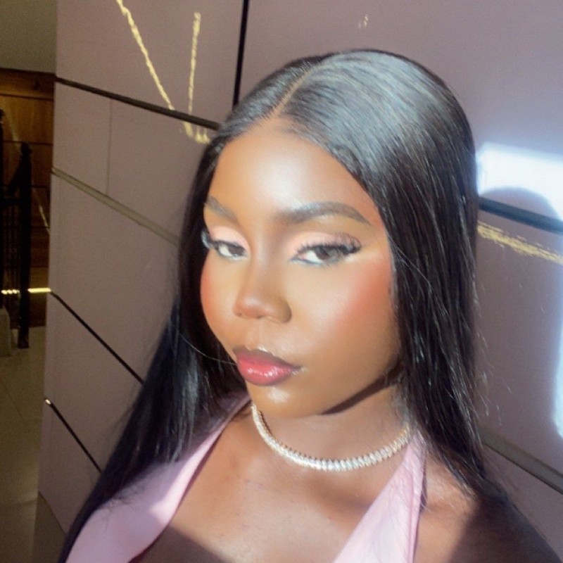 Seide Naomi ️ (@naomi_seide) | Snapchat Stories, Spotlight & Lenses