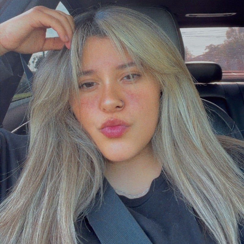Nat🌻🧡 (@nat_herrera99) | Snapchat Stories, Spotlight and Lenses