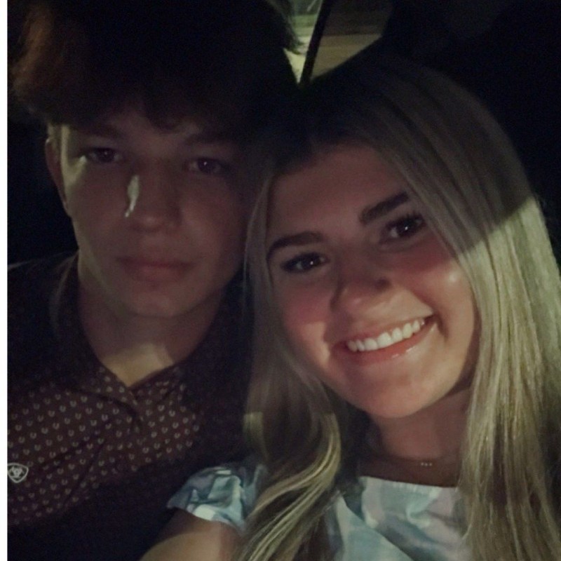 natalee (@natalee.janis) | Snapchat Stories, Spotlight & Lenses