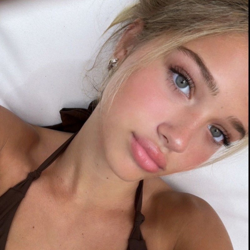 Nat (@natandersun) | Snapchat Stories, Spotlight & Lenses