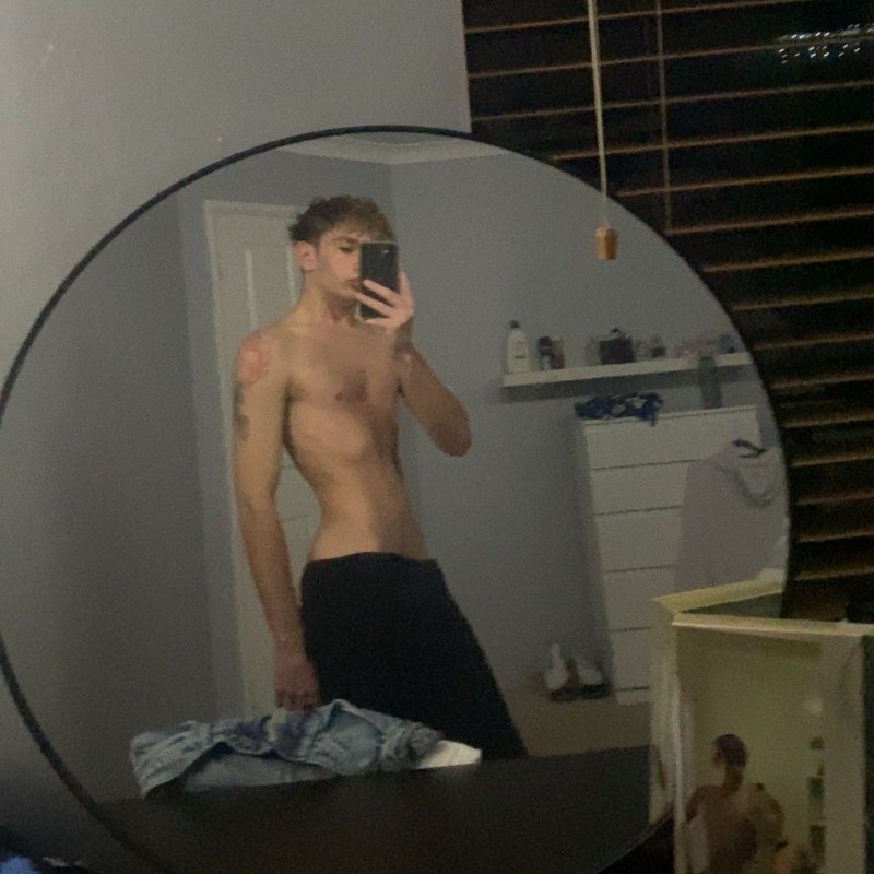 Nathan 😙 ️ (@nathan.wa2006) | Snapchat Stories, Spotlight & Lenses