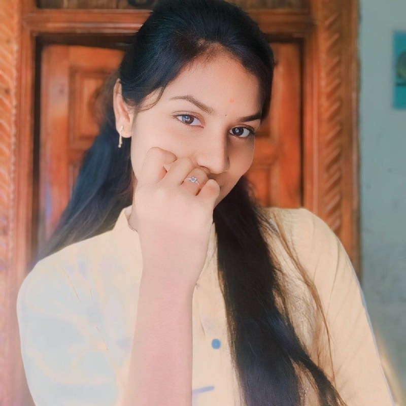 Keerthi_keerthi🦋 (@nazi_keerthi) | Snapchat Stories, Spotlight & Lenses