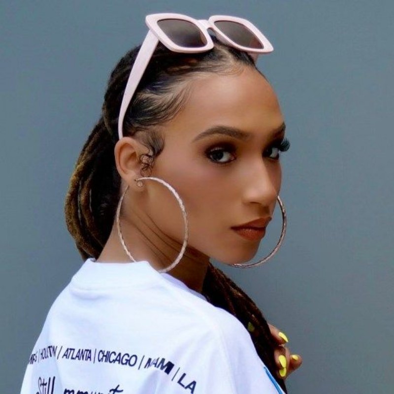 Vanessa Damaris (@nesfinesseee) | Snapchat Stories, Spotlight & Lenses