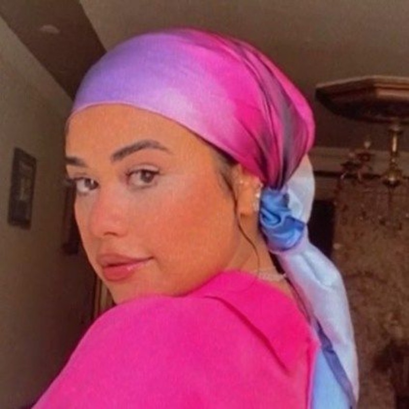 Nevine (@nevine_xx) | Snapchat Stories, Spotlight & Lenses