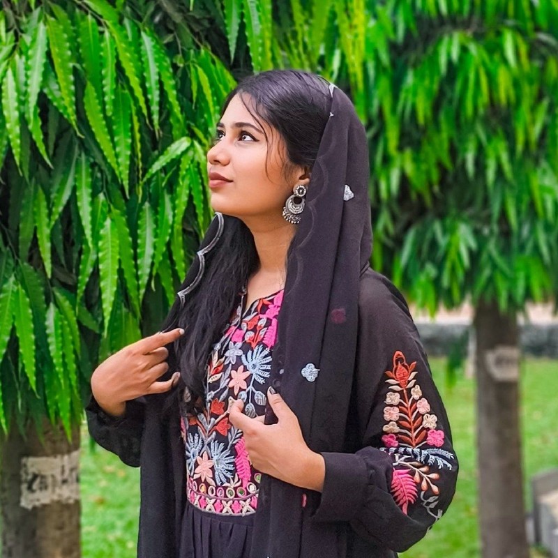 Nasrin Fathima (@nezza_pathz) | Snapchat Stories, Spotlight & Lenses