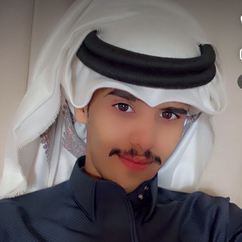 نواف | 𝙽𝙰𝚆𝙰𝙵 ‏ (@nf.100f) | Snapchat Stories, Spotlight & Lenses