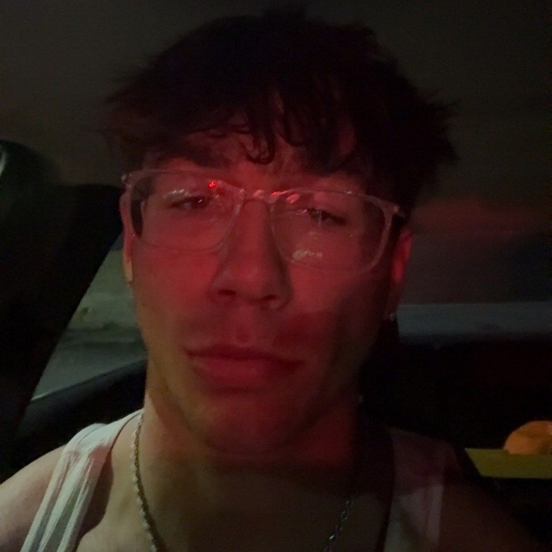 Lucas Nichols (@nicholsl2) | Snapchat Stories, Spotlight & Lenses