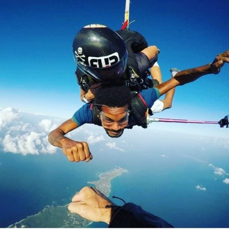 🔊🎤Nicy Officiel 🔊🎤 🇬🇵🇫? (@nicy_officiel) | Snapchat Stories, Spotlight ...