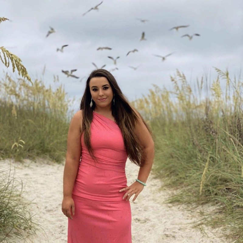 Nikki Jones (@nikkijones4444) | Snapchat Stories, Spotlight & Lenses