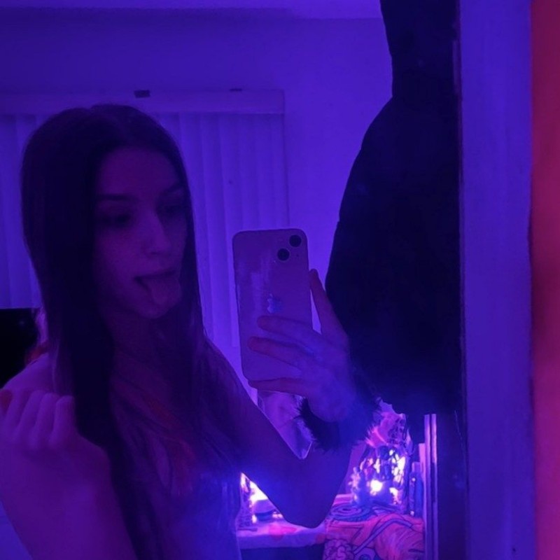 nina lynn (@nina.lynn2) | Snapchat Stories, Spotlight & Lenses