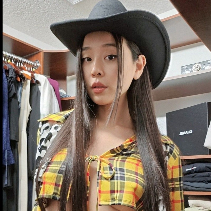 Sang-A Yonini (@ninibae111) | Snapchat Stories, Spotlight & Lenses