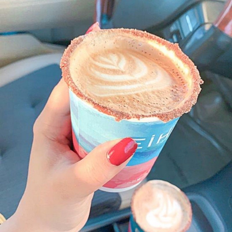 نجود أم رونق بالبيت الجديد🏠 (@njood_umrawnaq1) | Snapchat Stories ...