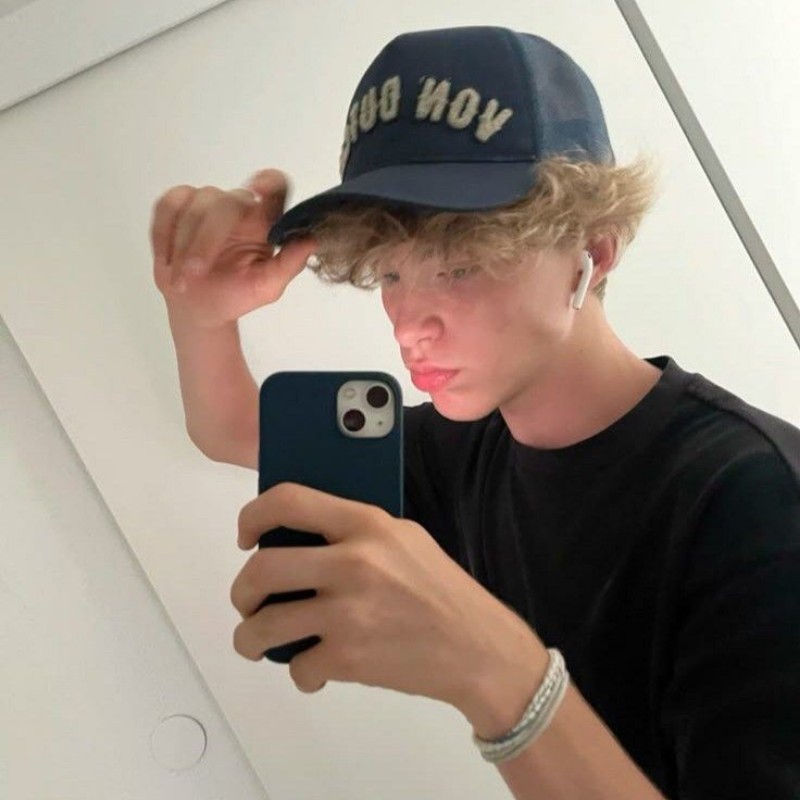 Noah 🕷️ (@noahspdr) | Snapchat Stories, Spotlight & Lenses