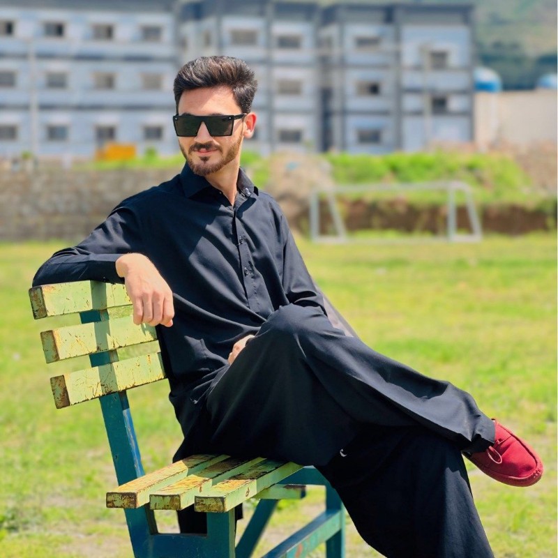 Nomi 🥀👑 (@nomi_khan319) | Snapchat Stories, Spotlight & Lenses