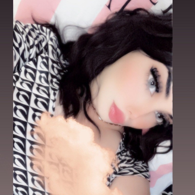 Nœūr 🌼 Diör 🎀 (@nour_dior2021) | Snapchat Stories, Spotlight & Lenses