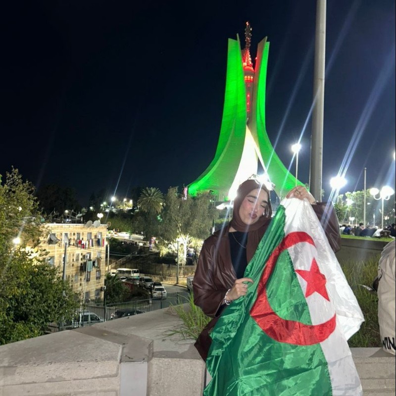 Luna 🌙🤍 (@nourhane_mk2021) | Snapchat Stories, Spotlight & Lenses