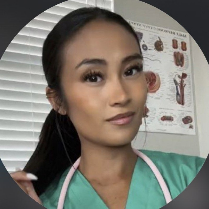 Nurse Sunshine ☀️ (@nursesunshinexo) | Snapchat Stories, Spotlight & Lenses