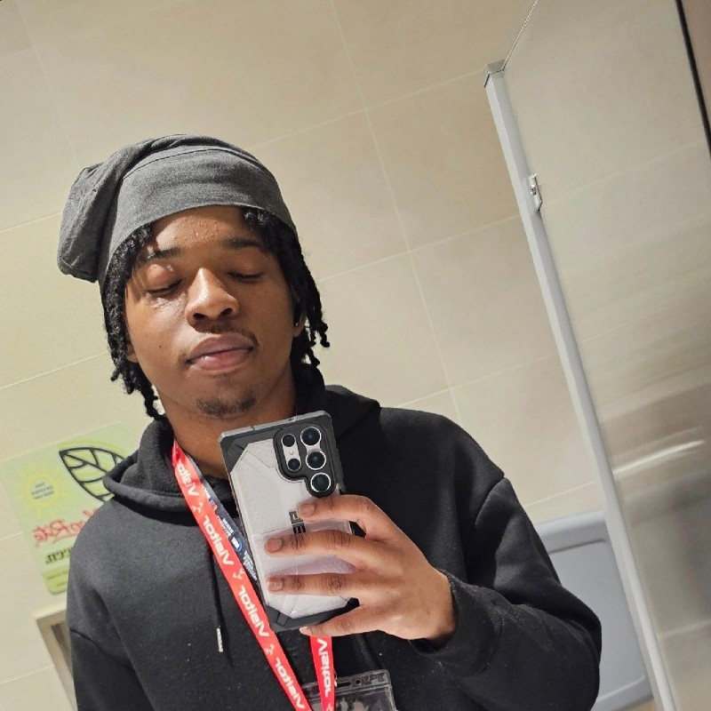 Jay (@o_tuare) | Snapchat Stories, Spotlight & Lenses