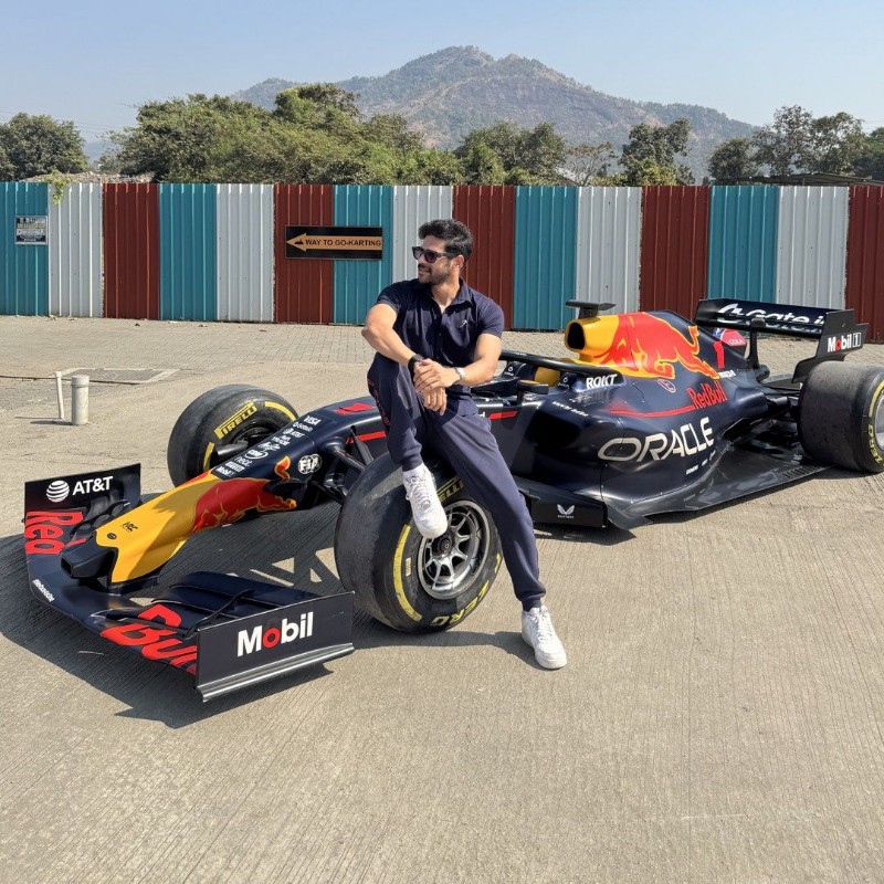 Ocean Sharma (@ocean_sharma) | Snapchat Stories, Spotlight & Lenses