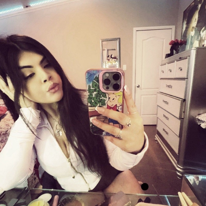 odalis.♥️ (@odalisreyes33) | Snapchat Stories, Spotlight & Lenses