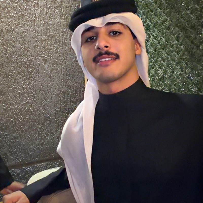 جارالله العجمي | 🇰🇼 (@oel.g) | Snapchat Stories, Spotlight & Lenses