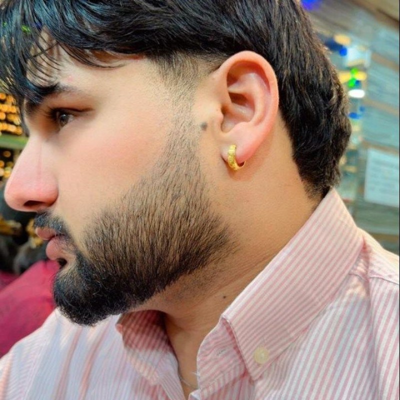 Avraj Singh Toor (@official_avraj) | Snapchat Stories, Spotlight & Lenses