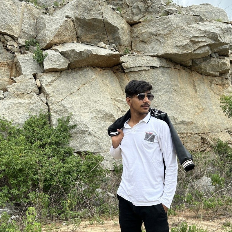 Know Me… ️🙄 (@offx.parvex) | Snapchat Stories, Spotlight & Lenses