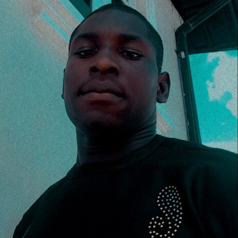 Ogu Peterclever (@ogu_peterclever) | Snapchat Stories, Spotlight & Lenses