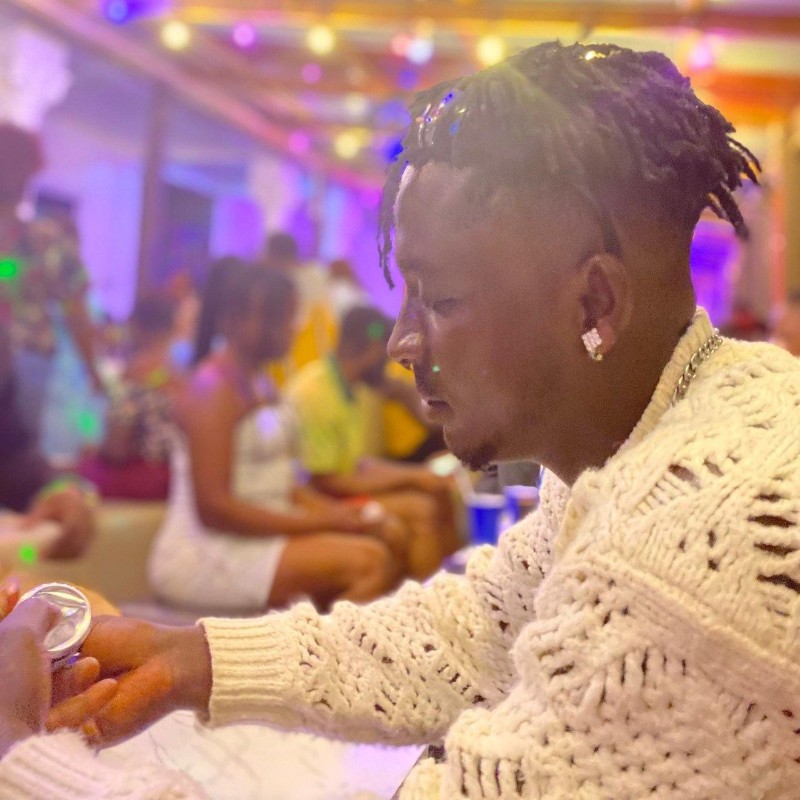 ohenebaknifek20 (@ohenebaknifek20) | Snapchat Verhalen, Spotlight en Lenzen