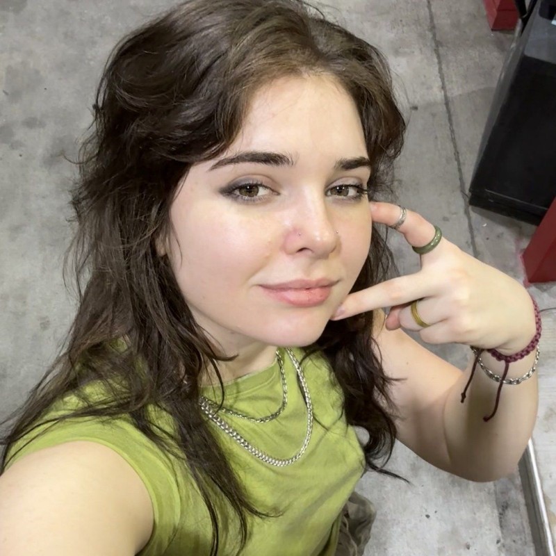 Bunny (@okbunny999) | Snapchat Stories, Spotlight & Lenses