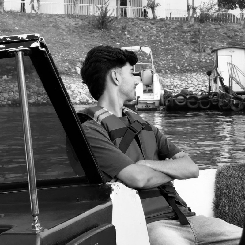 و (@okyy_bye01) | Snapchat Stories, Spotlight & Lenses