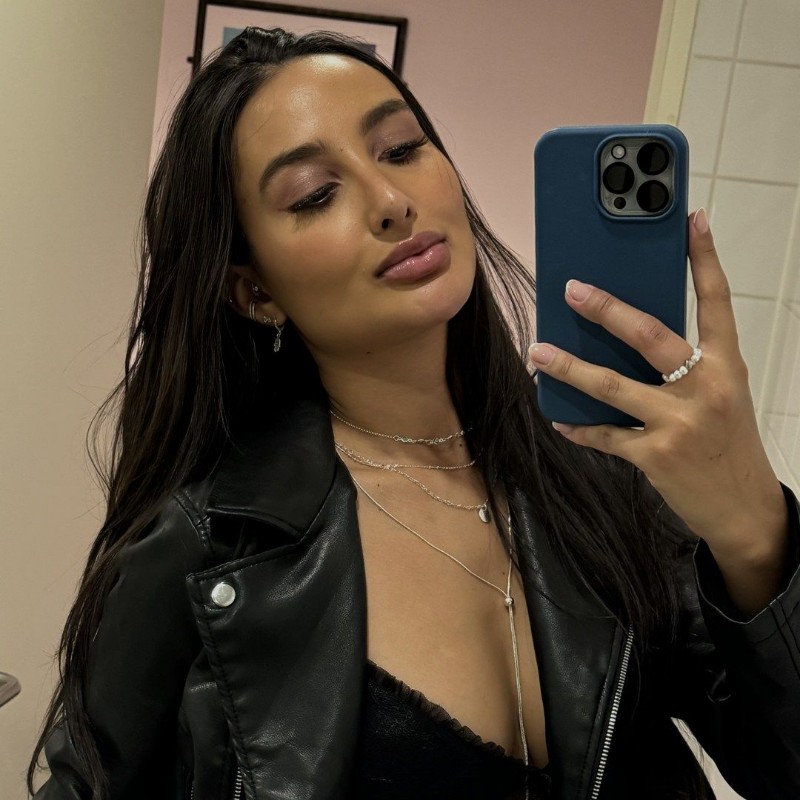 Lua (@olym.lua) | Snapchat Stories, Spotlight and Lenses