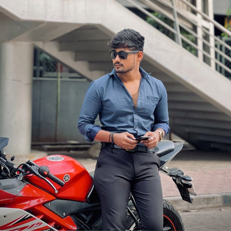 Omkar Shivale (@omii_shivale) | Snapchat Stories, Spotlight & Lenses