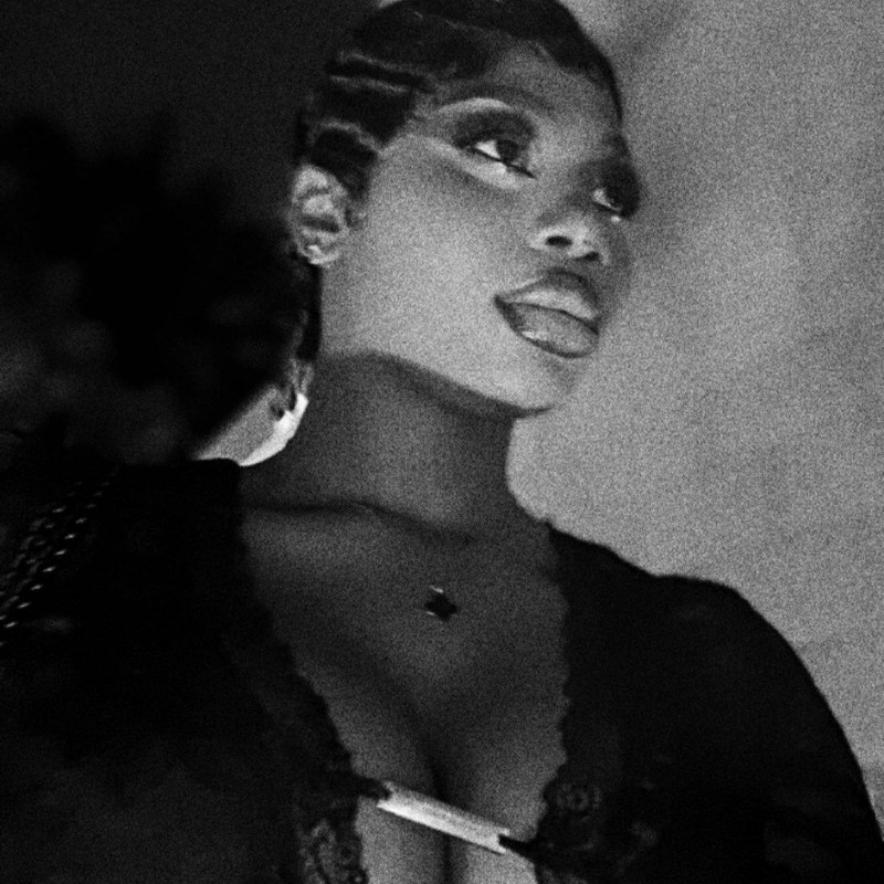 @omo_bolanle00) | Snapchat Stories, Spotlight & Lenses