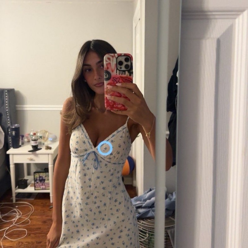 Liv Pastier (@opastier) | Snapchat Stories, Spotlight & Lenses