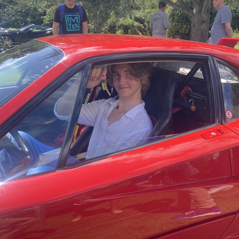 Orlando (@orlandovs) | Snapchat Stories, Spotlight & Lenses