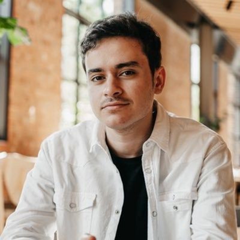 أسامة عصام الدين (@os_tech) | Snapchat Stories, Spotlight & Lenses