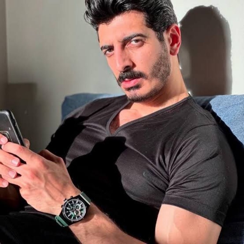 شاكر محظور دلوقتي (@othmanalshame) | Snapchat Stories, Spotlight & Lenses