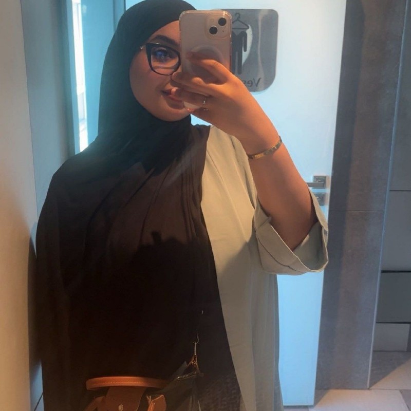 Oumaima S🌸 (@oumaima_guia) | Snapchat Stories, Spotlight & Lenses