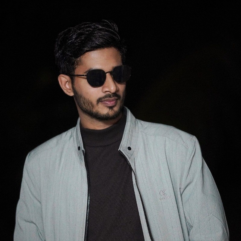 Ovro (@ovro1717) | Snapchat Stories, Spotlight & Lenses