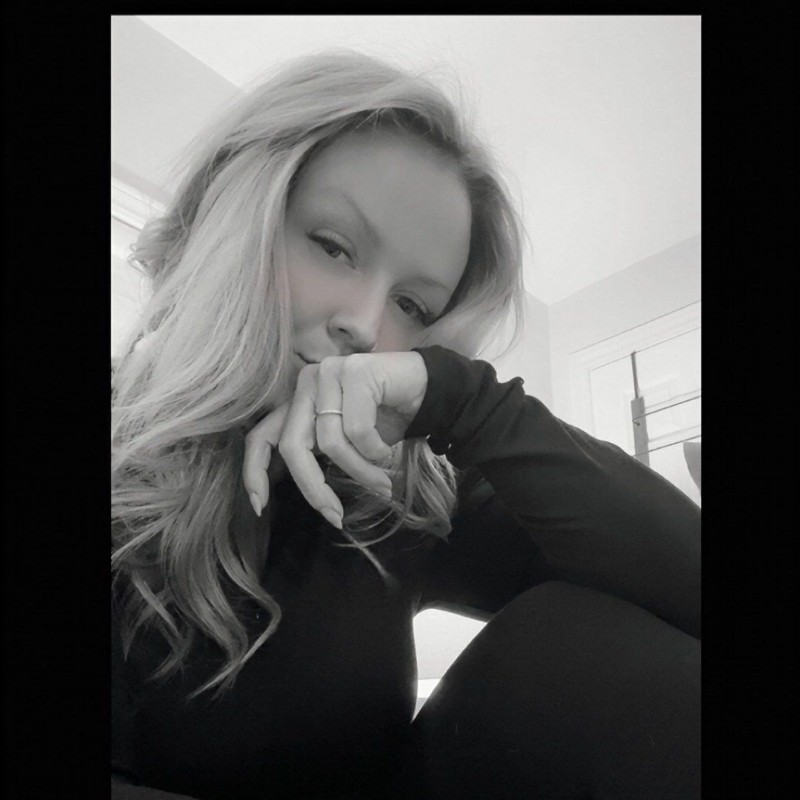 LEAH LE LACHEUR (@oxogirlieoxo) | Snapchat Stories, Spotlight & Lenses