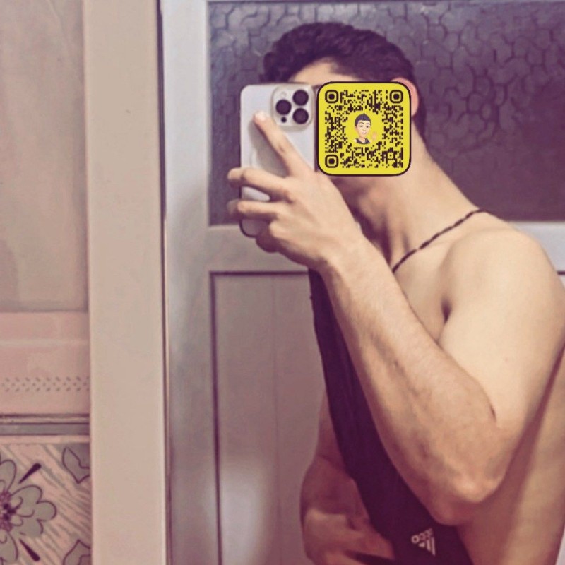 برهم (@ozo_mo) | Snapchat Stories, Spotlight & Lenses