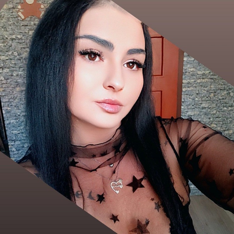 Czarnuuulka 😈🙊 (@p_pryga19) | Snapchat Stories, Spotlight & Lenses