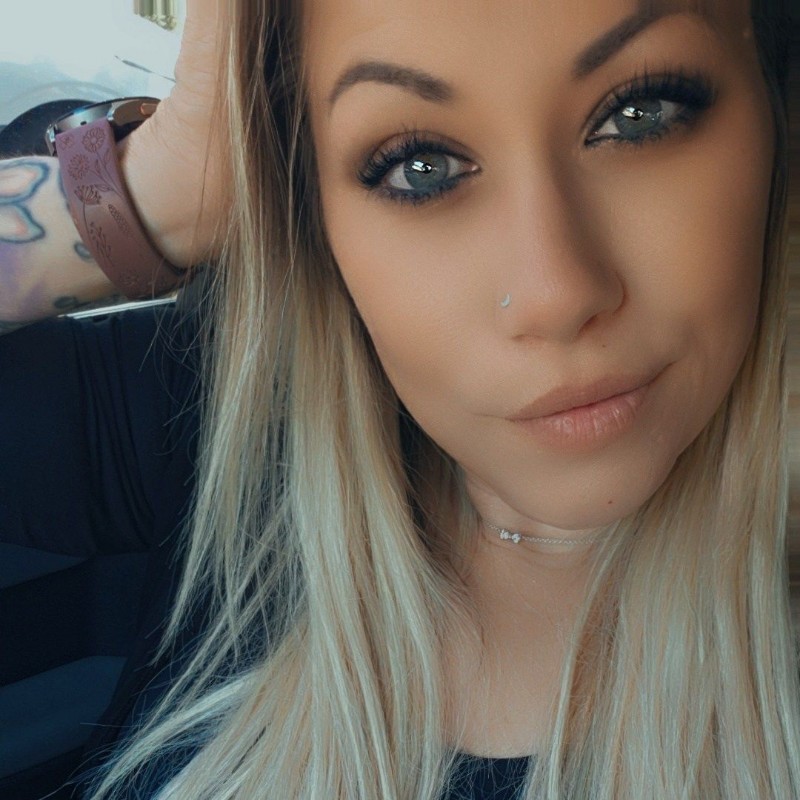 Amanda Panda 💋 (@panda87360) | Snapchat Stories, Spotlight & Lenses