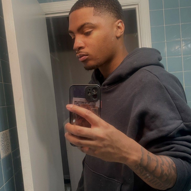 PapiLani (@papilani315) | Snapchat Stories, Spotlight & Lenses