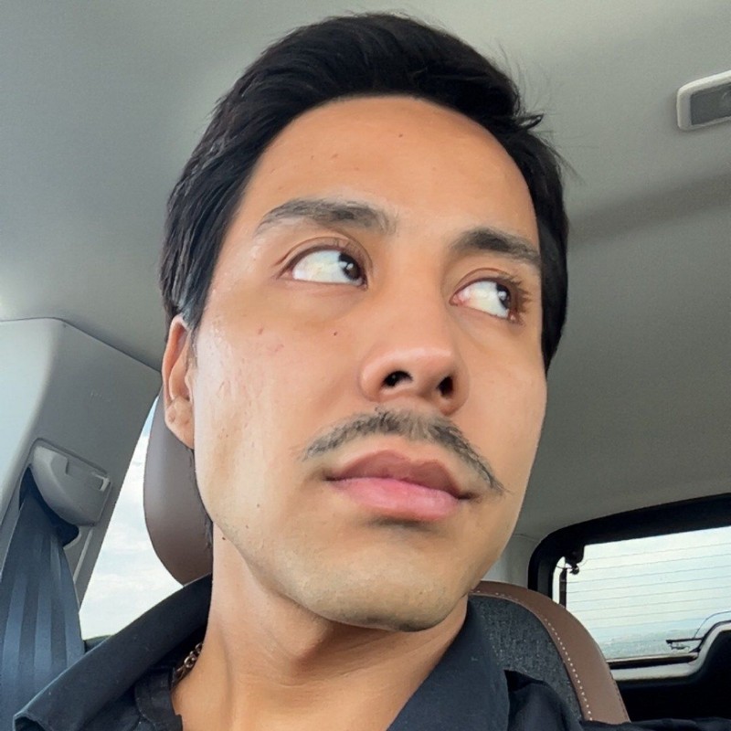 Jonathan Chavez (@paq_jonathan) | Snapchat Stories, Spotlight & Lenses