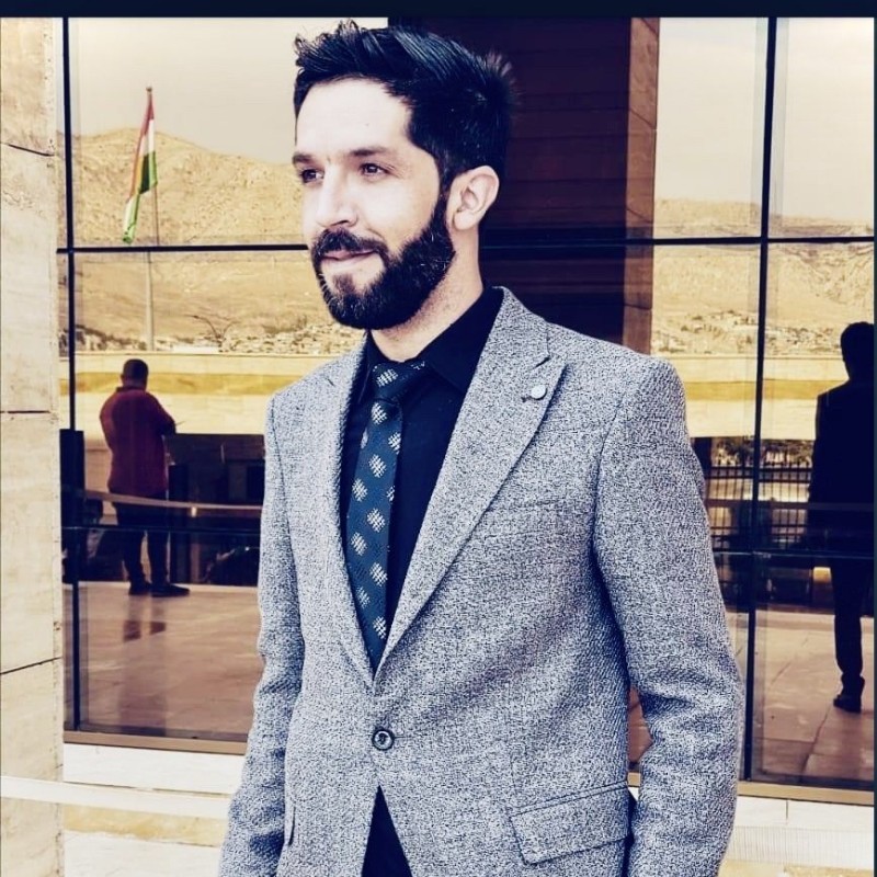 Parezèr⚖️jeger (محامى ⚖️جئگر) (@parezar_jeger) | Snapchat Stories ...