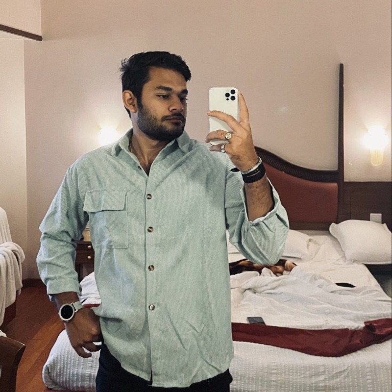 Parth _444_ (@parth_gopwad) | Snapchat Stories, Spotlight & Lenses