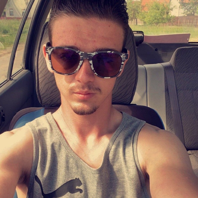 Patai László ♐️ (@patai_laszl2020) | Snapchat Stories, Spotlight & Lenses